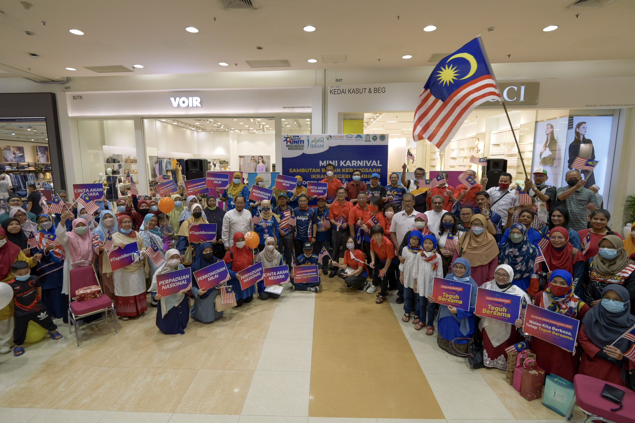 NGO PELBAGAI BANGSA DAN AGAMA TERUJA MENYERTAI KARNIVAL MINI FLASH MOB ...
