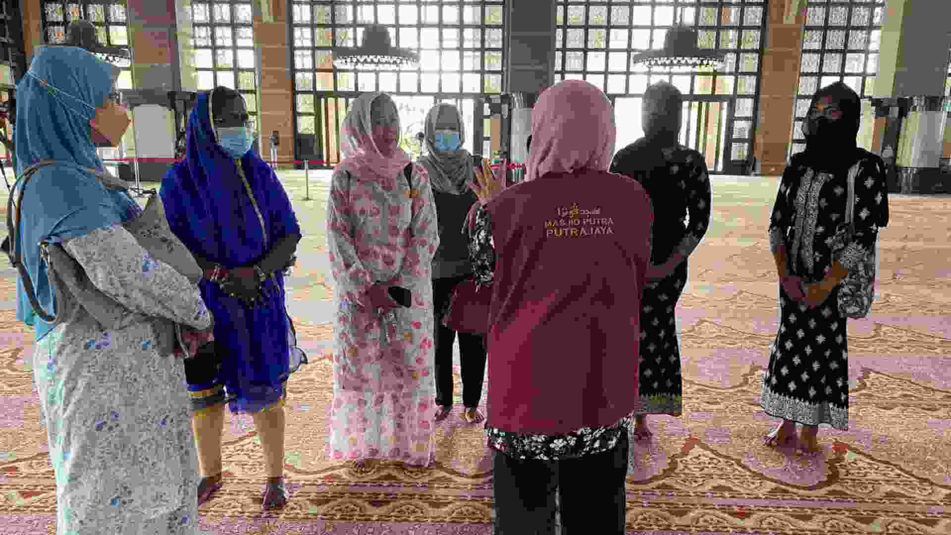 Toleransi Antara Penganut Agama Menurut Islam | IKRAM